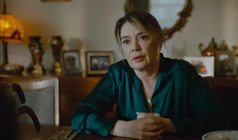 Adım Farah Perihan kimdir, kim canlandırıyor, gerçekte kim? Adım Farah ...